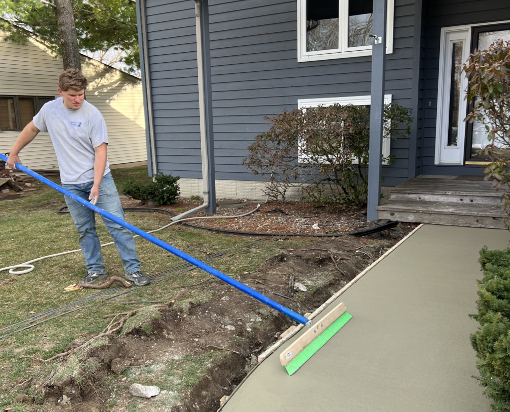 Swift Slabs - I pour concrete sidewalks in Cedar Falls, Waterloo, Ames ...